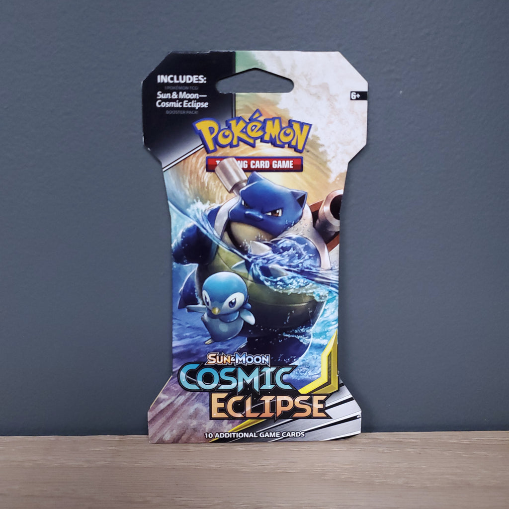 Sun & Moon: Cosmic Eclipse - Sleeved Booster Pack